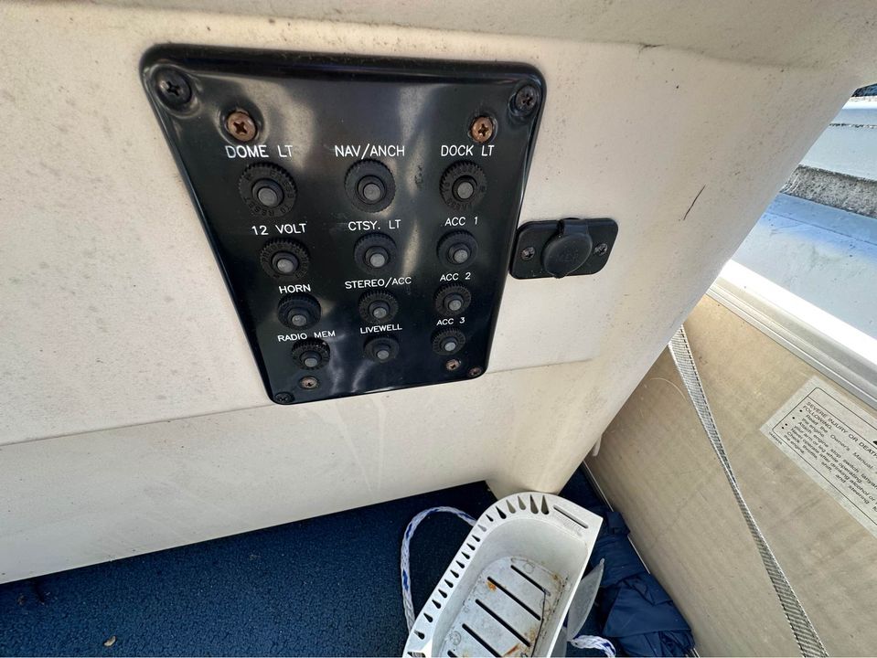 2004 Godfrey Sweetwater challenger 200 fc